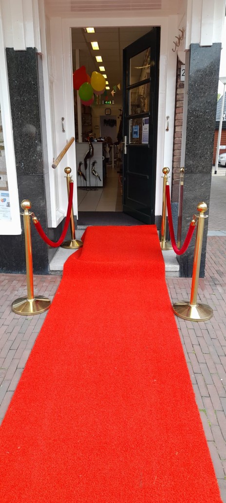 WE HEBBEN DE RODE LOPER UITGELEGD... - Wereldwinkel Alphen aan den Rijn